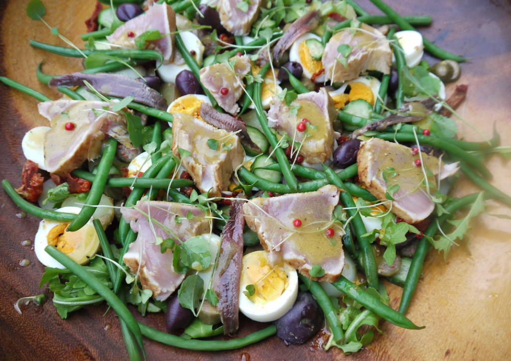 Tuna Niçoise - Mitch's Catch